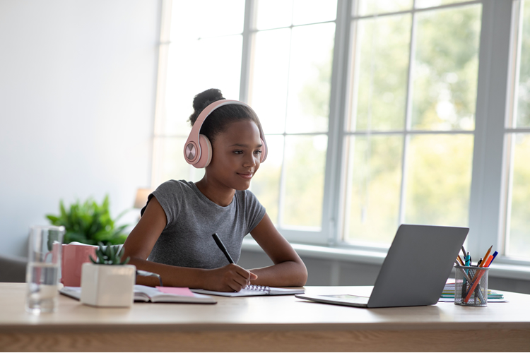 GMAT vs. GRE: Choosing the Right Test for Your Graduate Journey ...